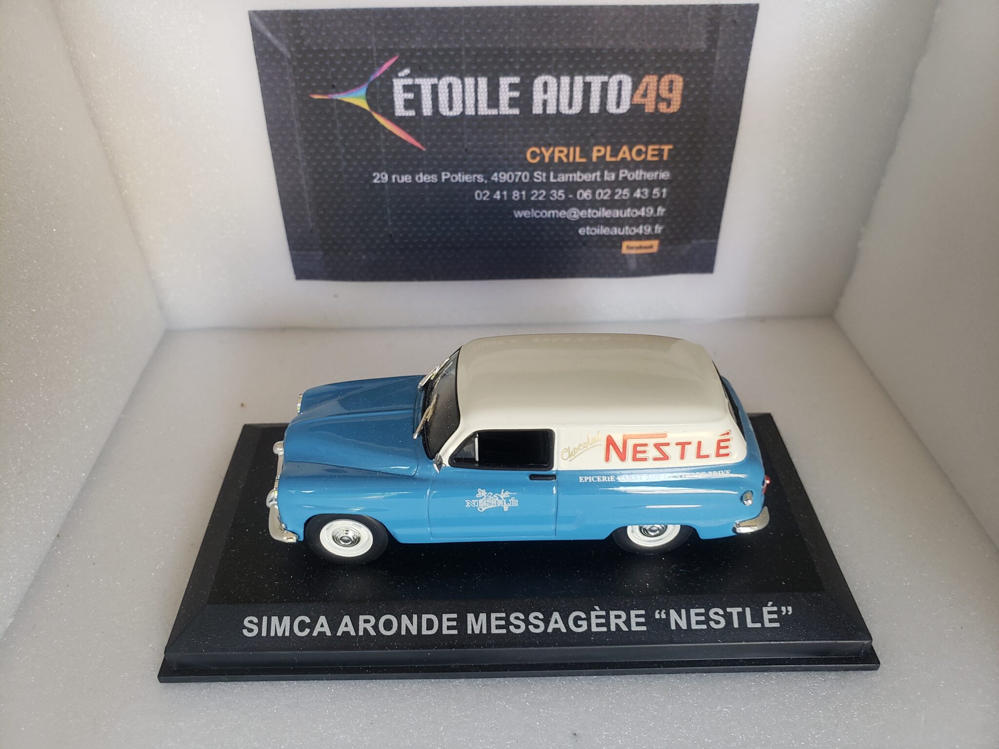 Simca – Aronde Messagère “Nestlé” – Etoile Auto49