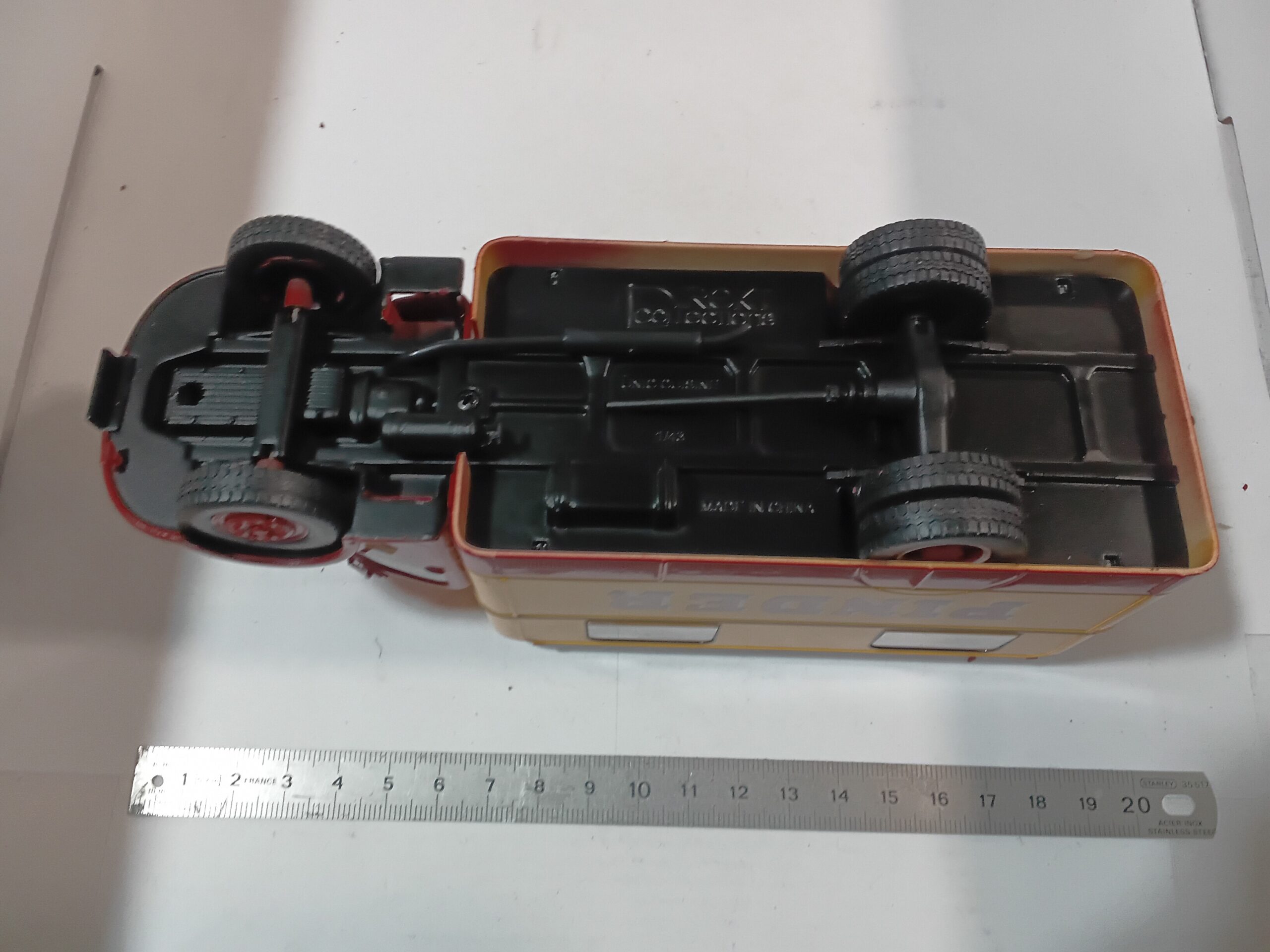 Camion Cuisine Pinder n°40 1/43 – Etoile Auto49